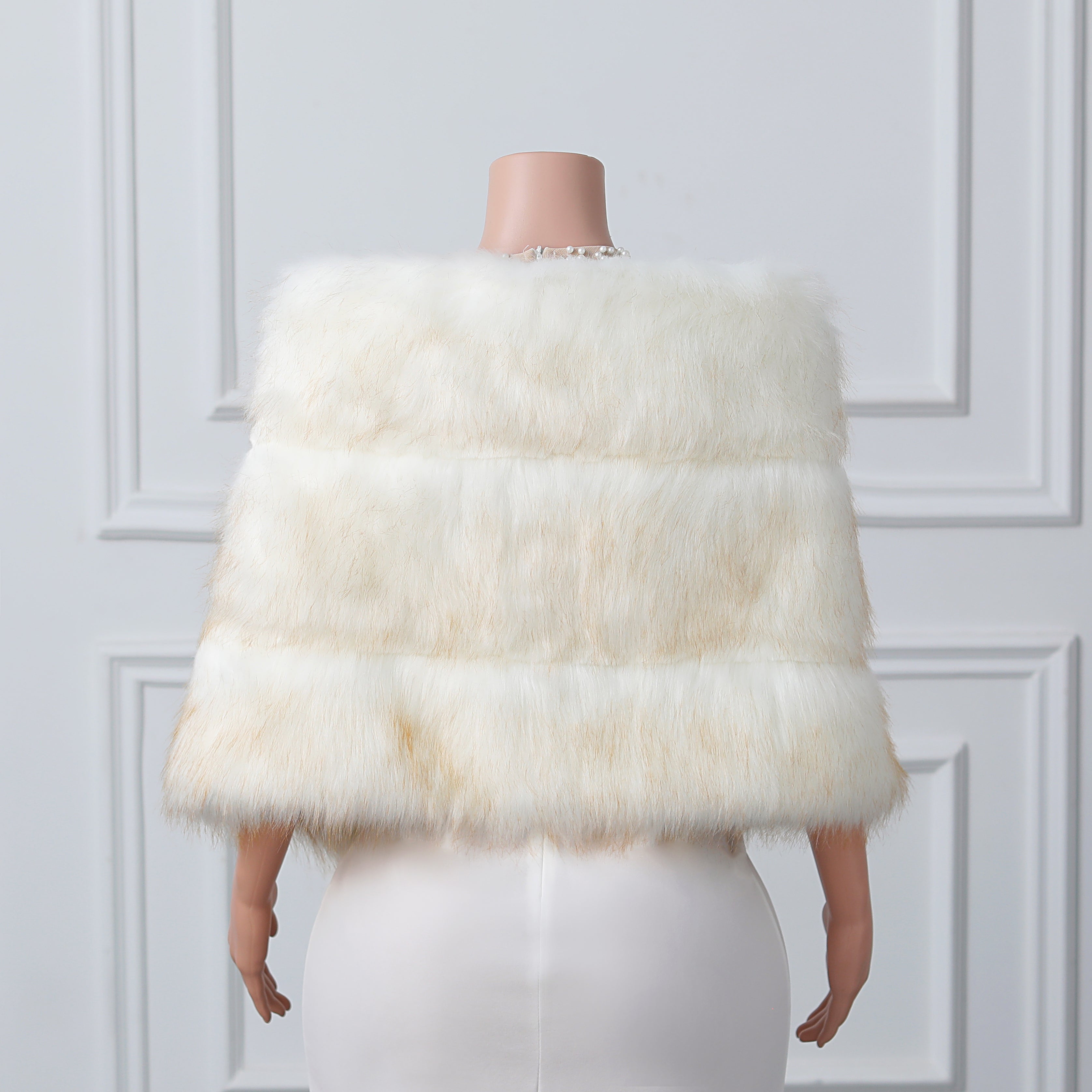 White Yellow Pointed High-Low Faux Fur Shawl – Ballbella